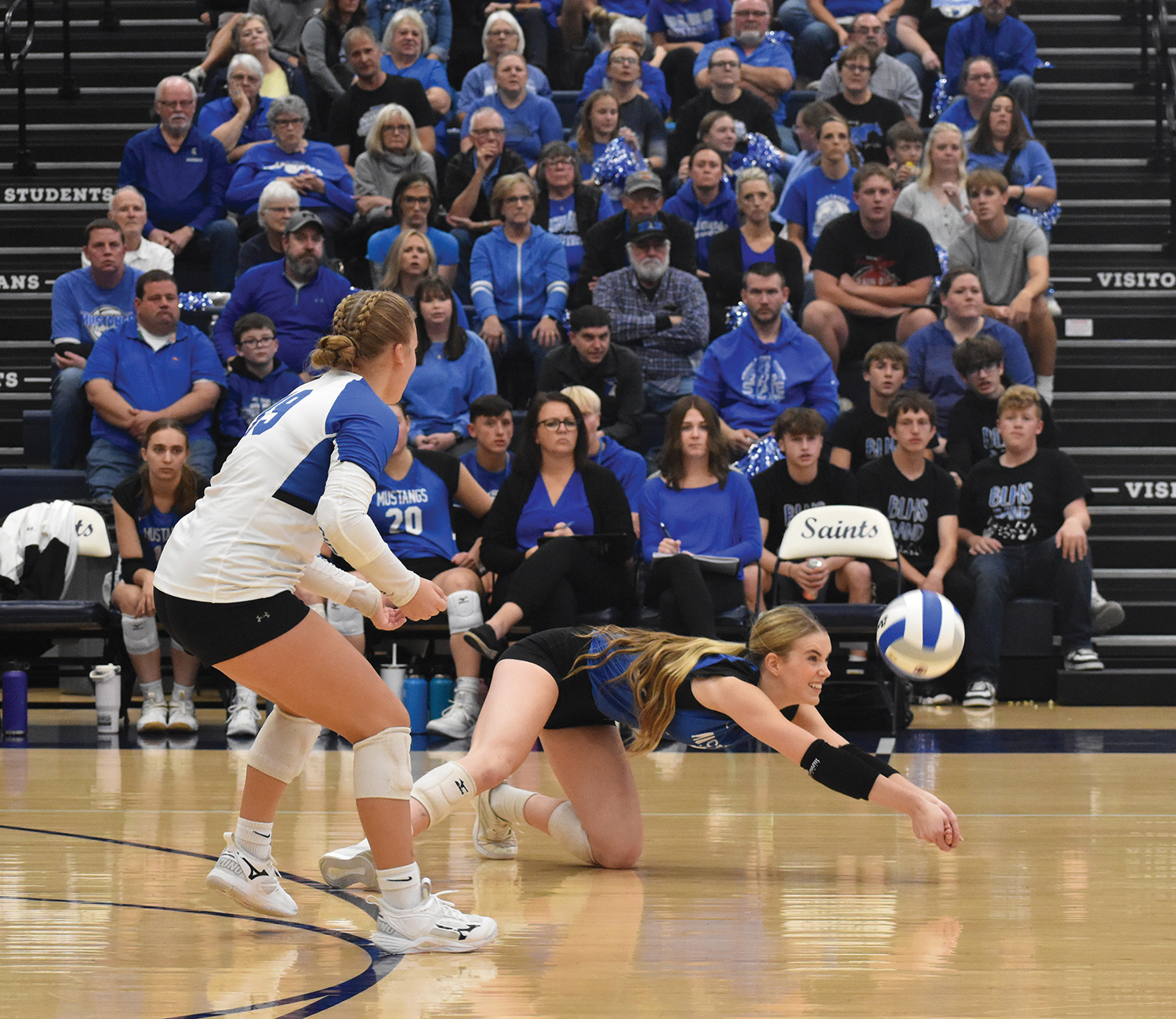 Mustangs beat by Clippers’ rally | News, Sports, Jobs - The Journal